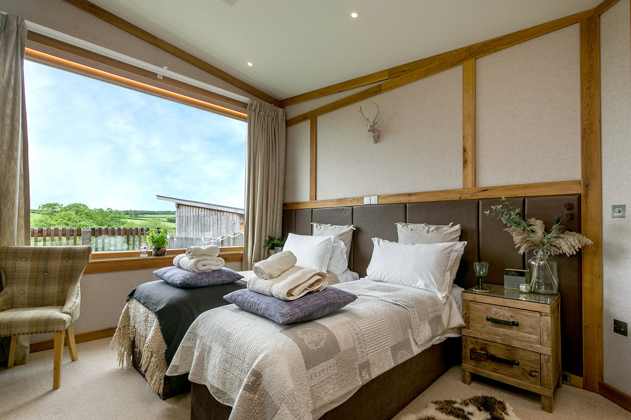 Tree Top Escape - Tree House Luxury 5 star accommodation